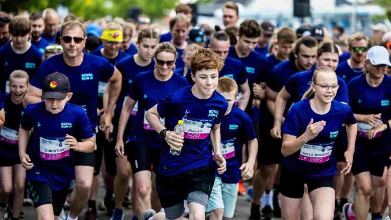 Træn med Royal Run i Ribe: 3200 skolebørn løber maraton sammen - Sydnyt ...